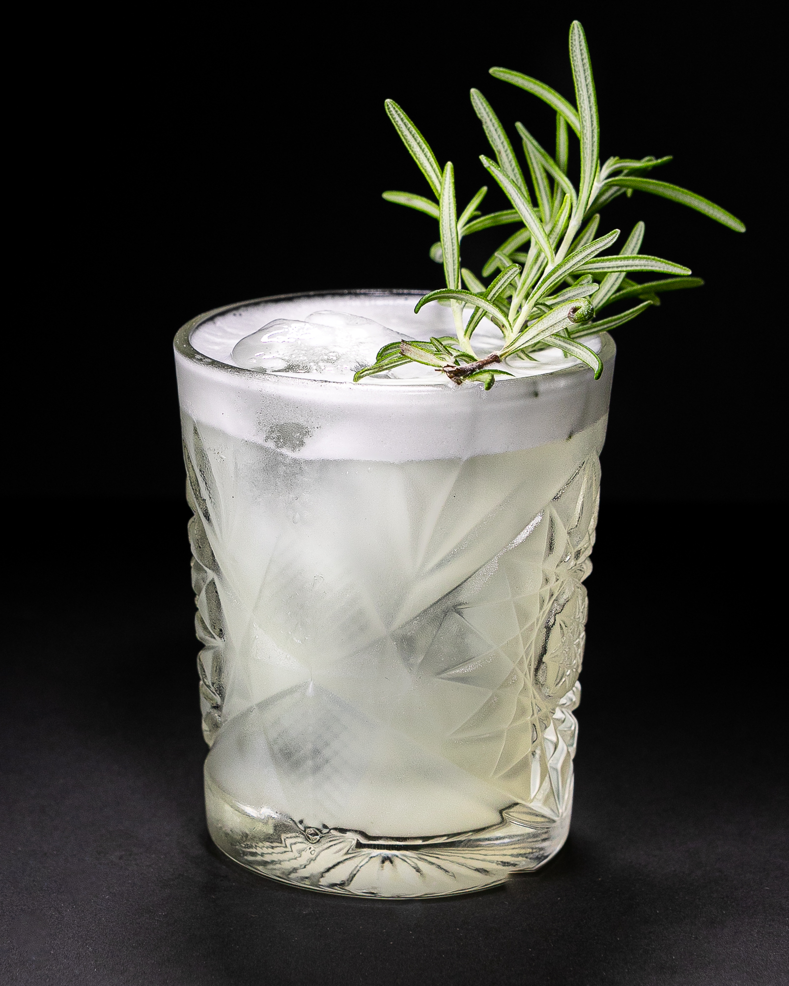 How to make Aquavit Sour - Cocktail Club