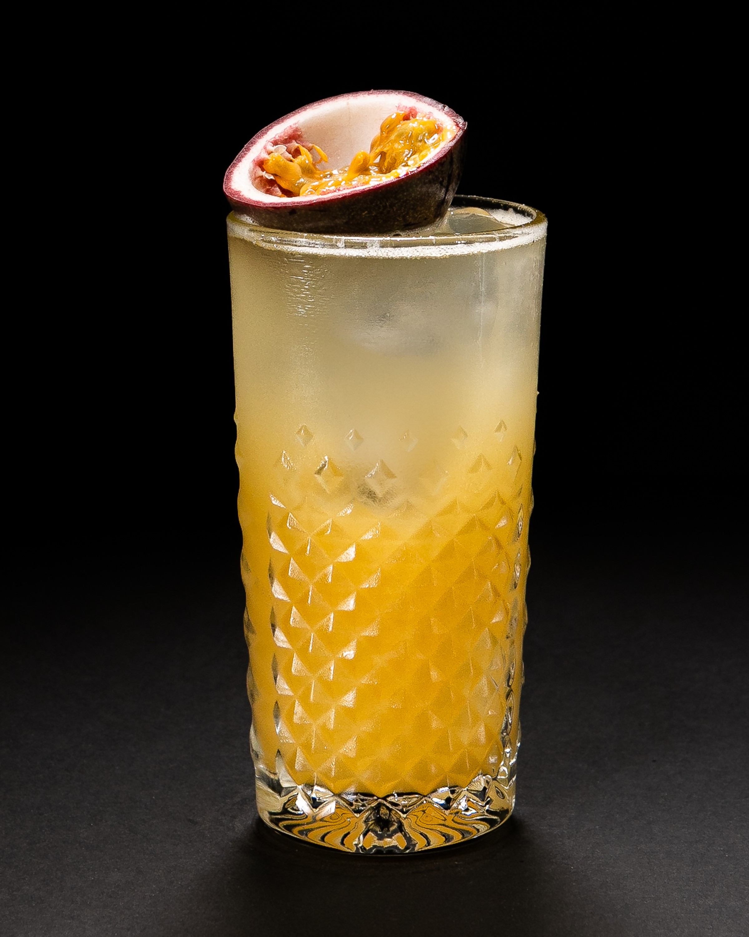 Watch Passionfruit Mocktail recipe - Cocktail Club